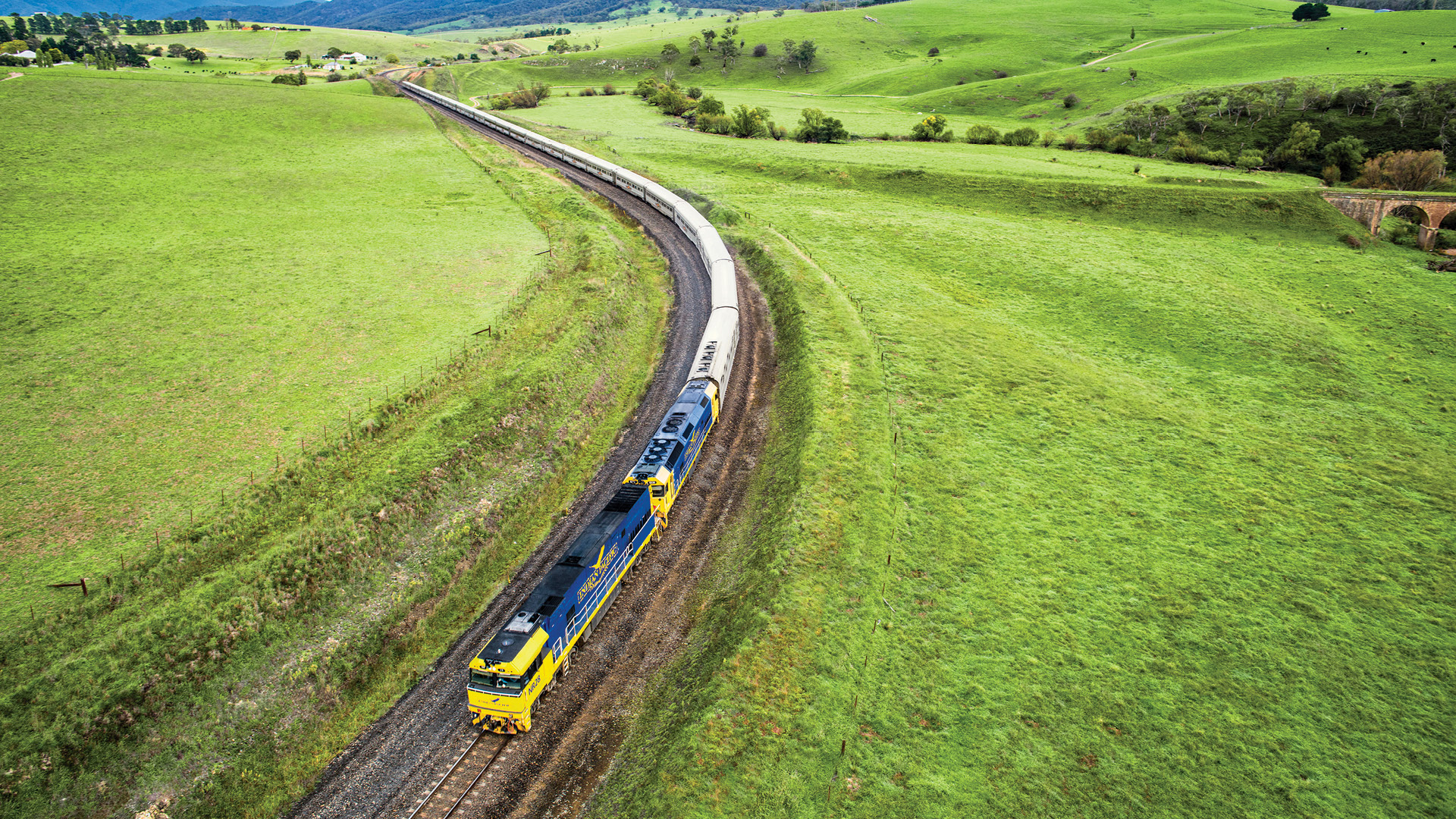 Indian Pacific Holiday Packages - Journey Beyond Rail