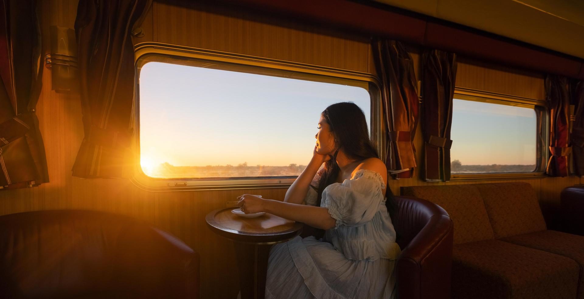 Outback Explorer Lounge - Journey Beyond Rail